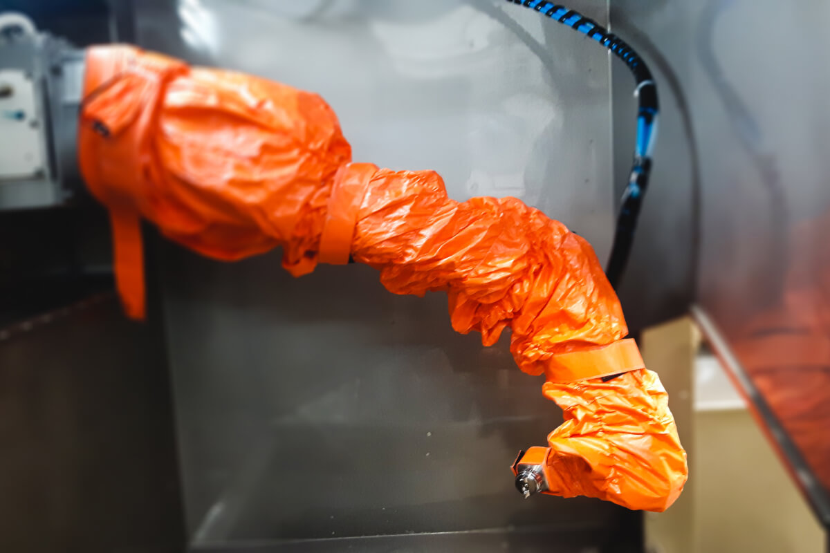 EVO COAT Protective covers for FANUC LR MATE 200iD robots working with ...